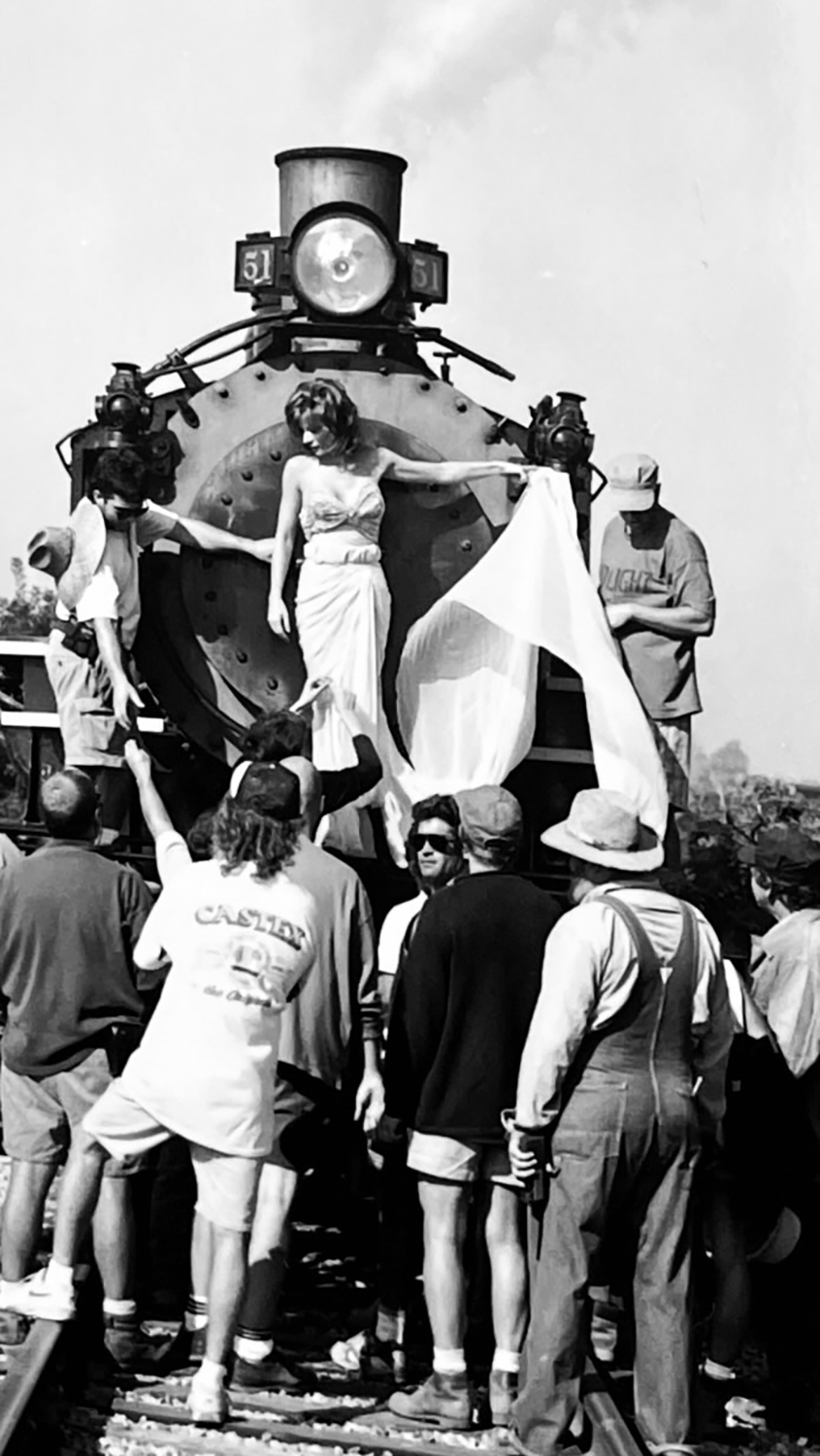 Mylène Farmer - Clip XXL - Août 1995 - Photographe : Jeff Dahlgren ...