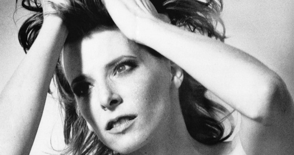 Mylène Farmer - Interview Anouk Nora - Mylene.Net